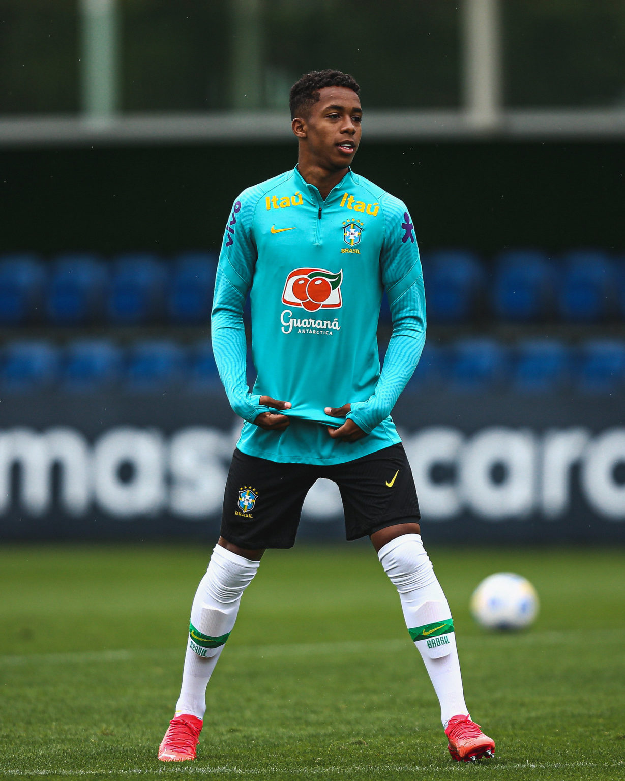 Alviverde tem o atacante Kevin, do Sub-20, chamado para jogar a ...